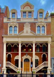 The Welsh Church of Central London | Capeli Cymraeg Llundain - London ...